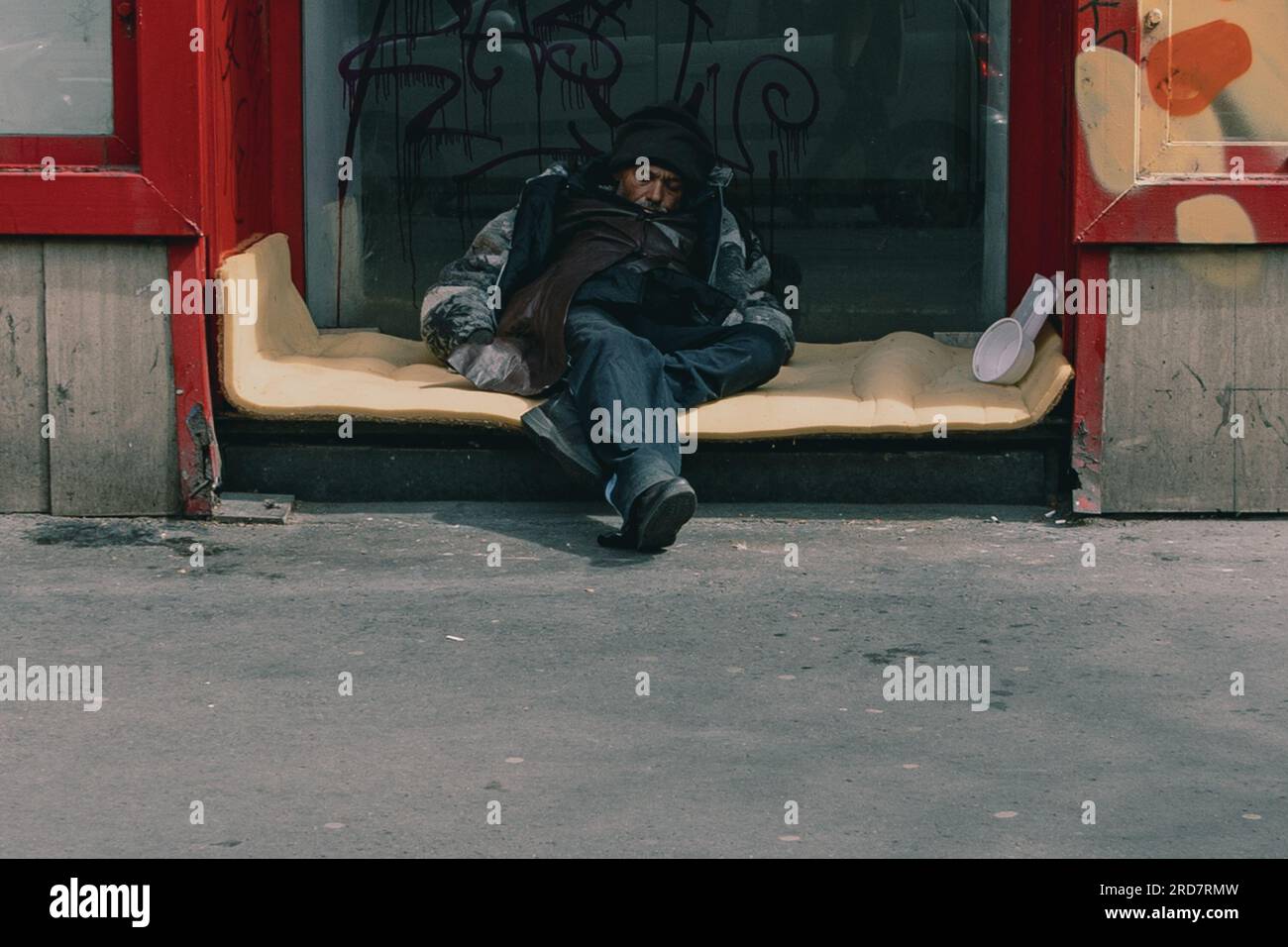 Non govern hi-res stock photography and images - Alamy