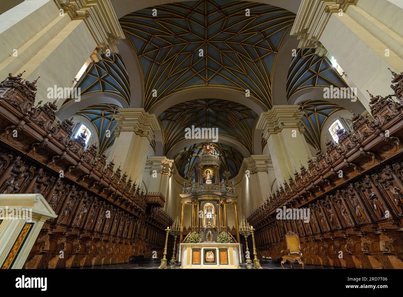 Metropolitan primate cathedral basilica hi-res stock photography and ...