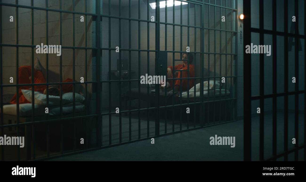 Women in jail uniform hi-res stock photography and images - Alamy