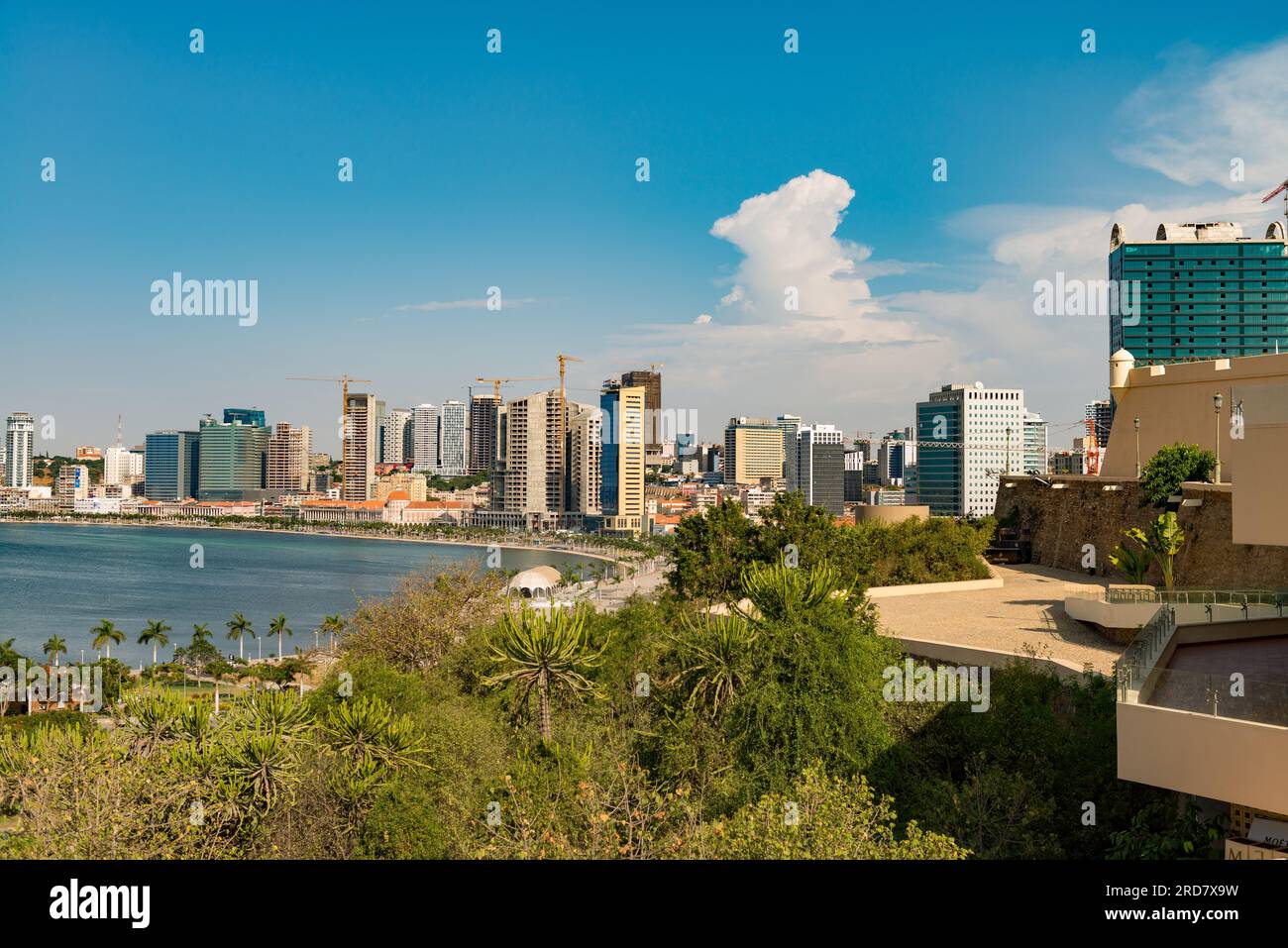 Baia de luanda hi-res stock photography and images - Alamy