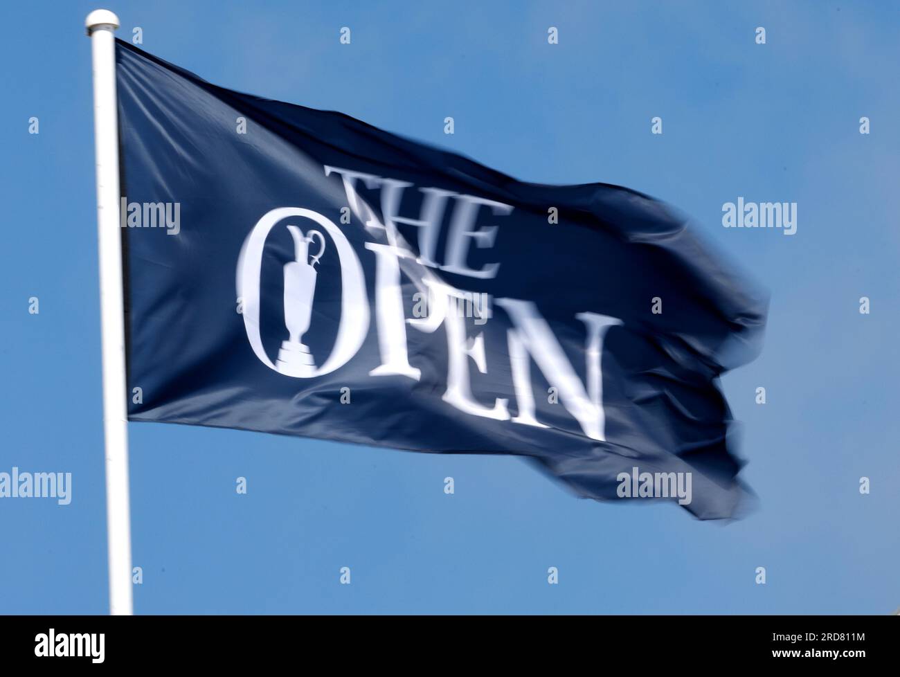 Golf flag general hi-res stock photography and images - Alamy