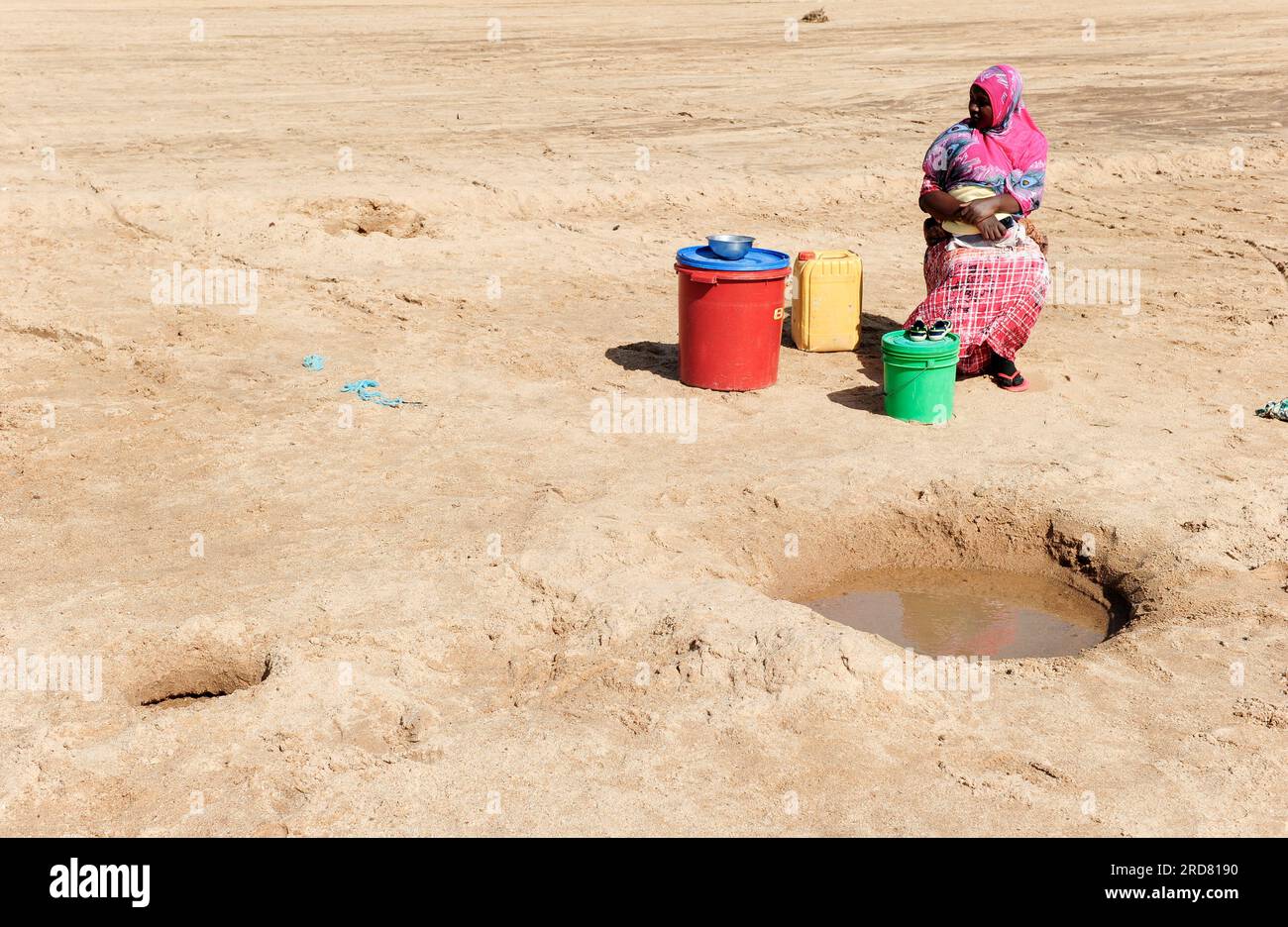 TANZANIA, Kondoa, people fetch drinking water from dry river bed ...