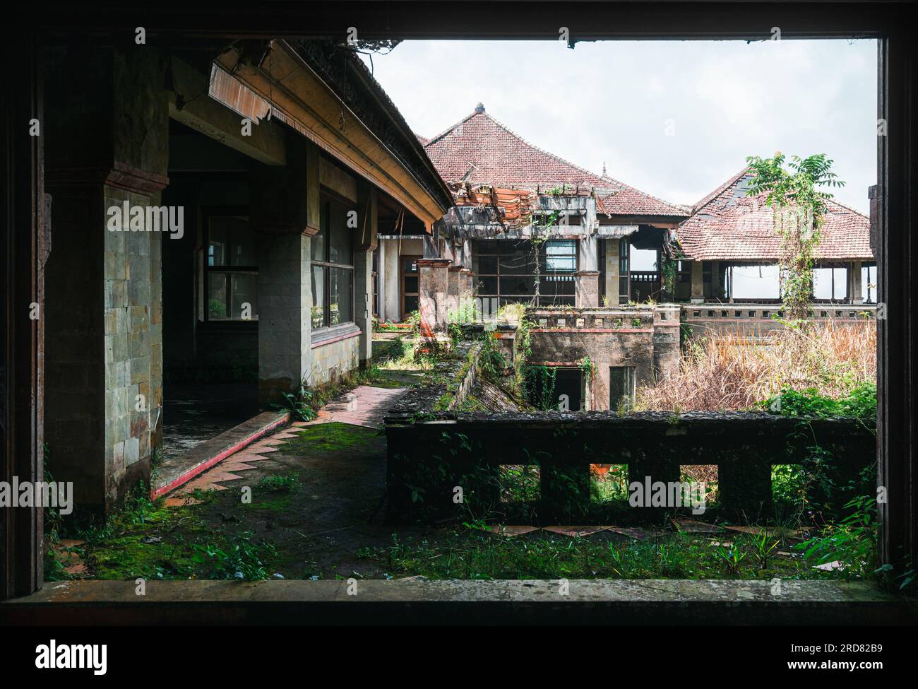 Palace ghost hi-res stock photography and images - Alamy