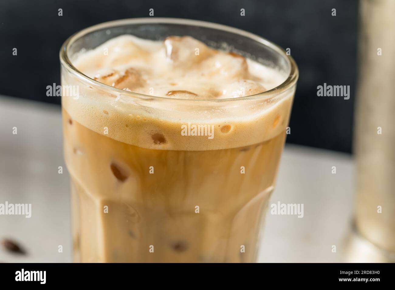 Oatmilk latte hi-res stock photography and images - Alamy