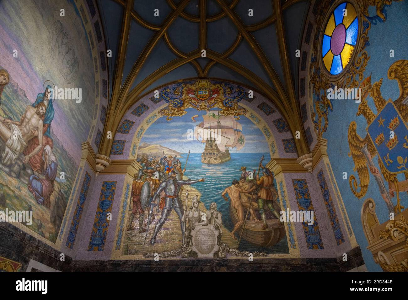 Christian funerary chapel hi-res stock photography and images - Alamy