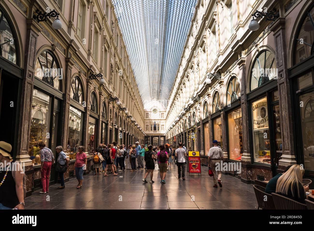 Royal Gallery of Saint Hubert, glazed shopping arcade, Brussels ...