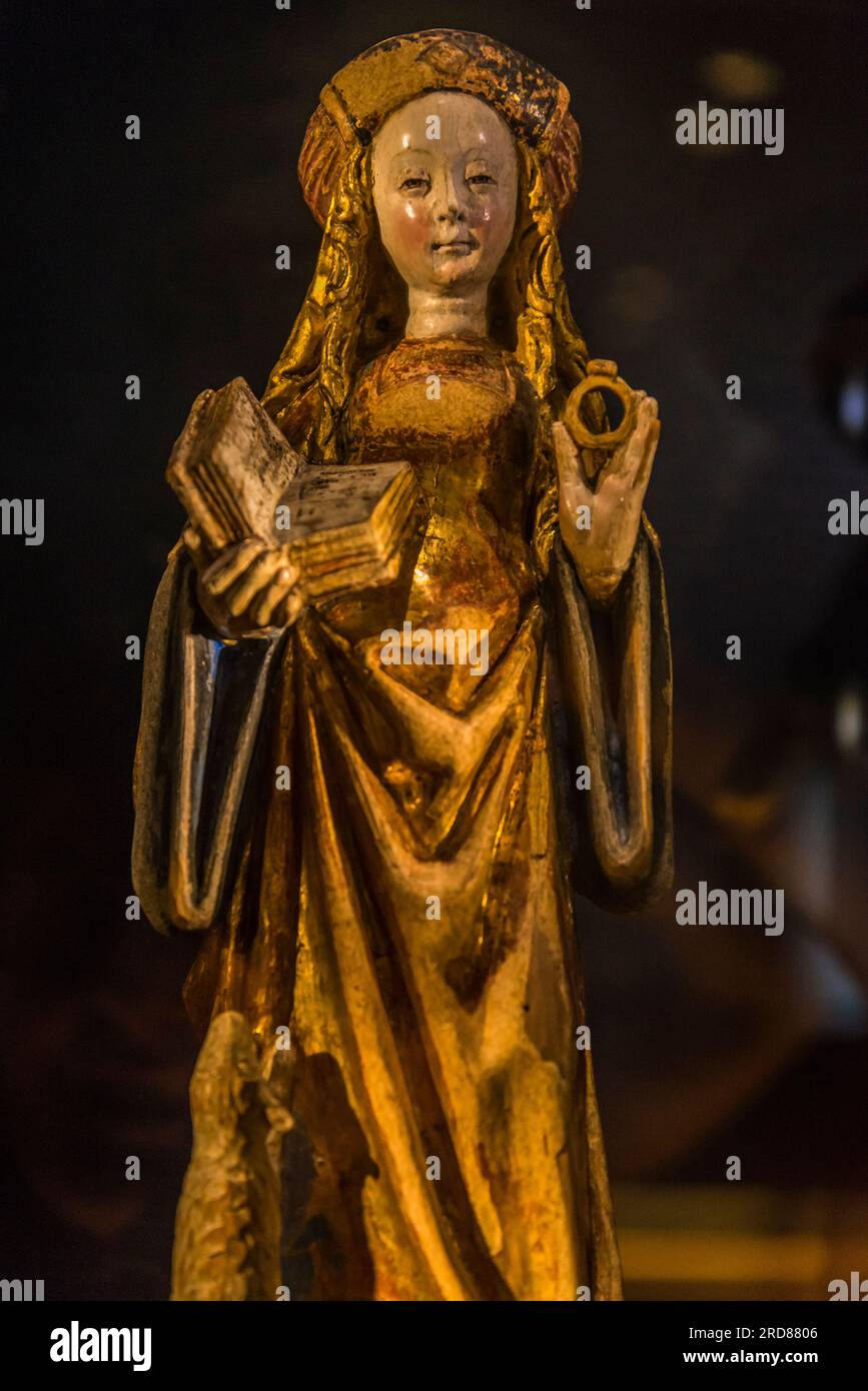 French !5th century religious sculpture of saint Agnes in wood ...