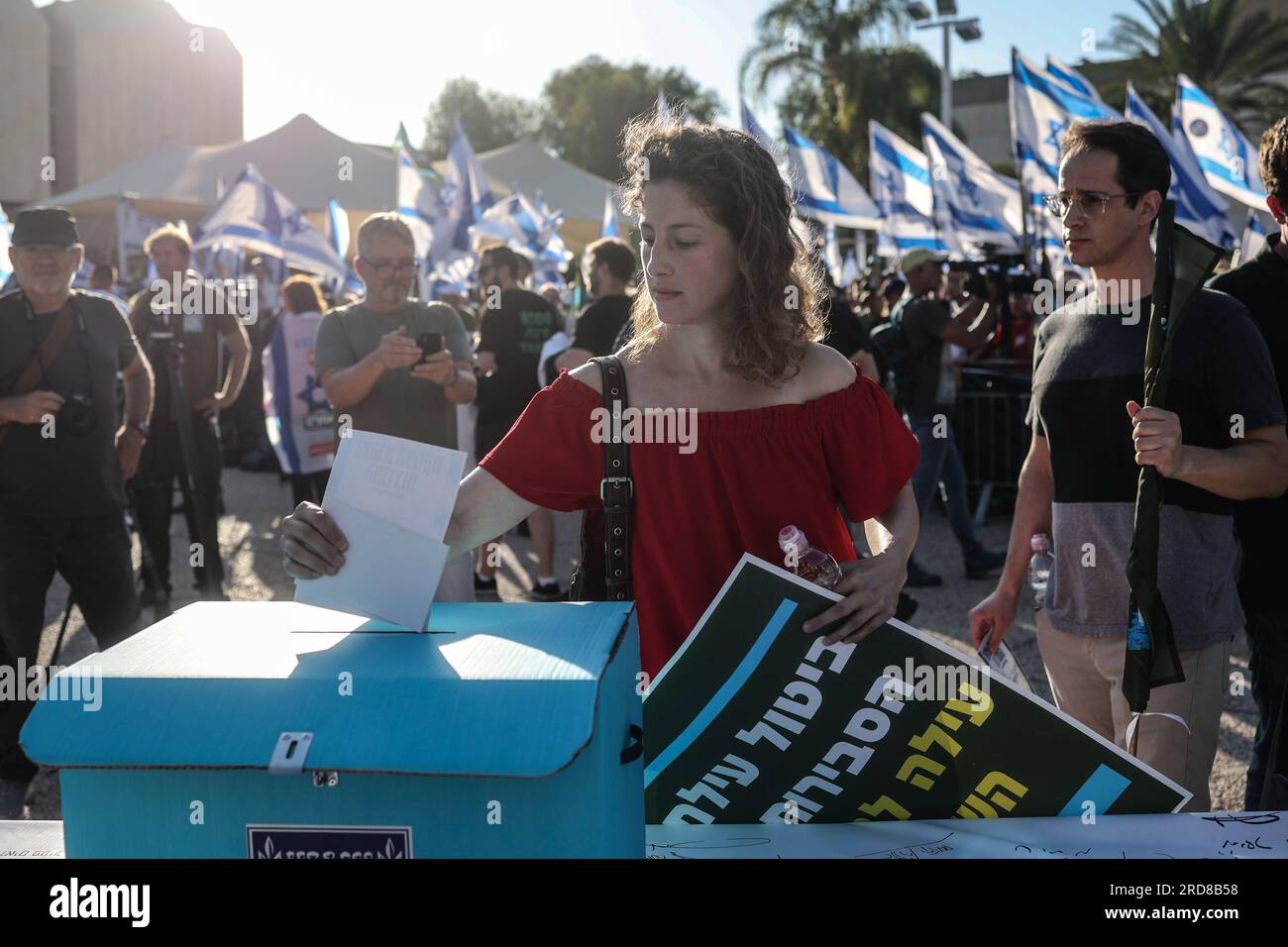 Refusal to report for duty hi-res stock photography and images - Alamy