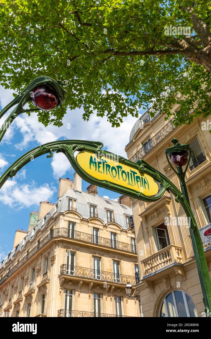 St. Michel, Paris, France, Europe Stock Photo - Alamy