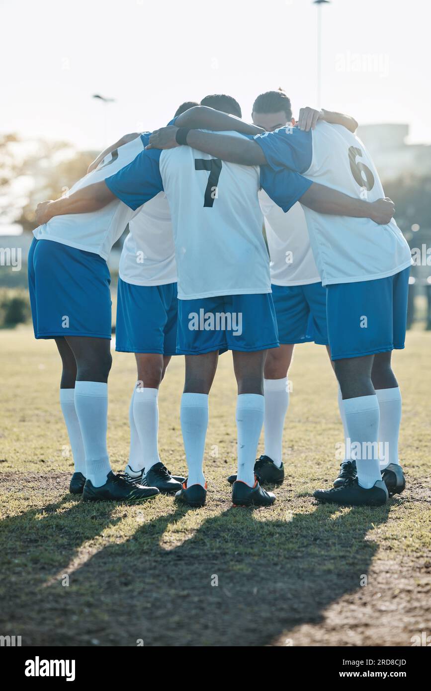 Soccer team huddle strategy hi-res stock photography and images - Alamy