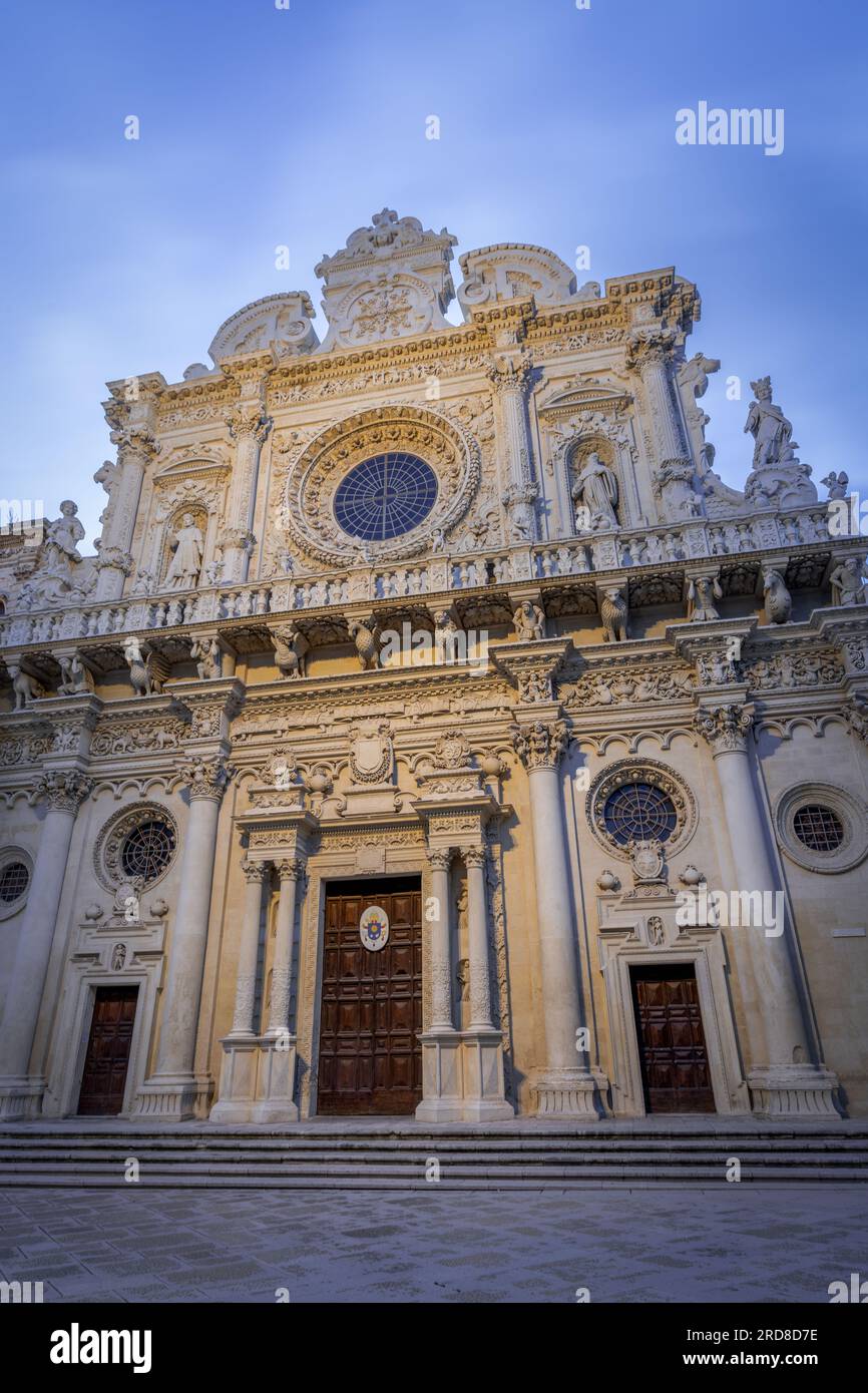 Baroque facade of Basilica di Santa Croce, Lecce, Puglia, Italy, Europe ...