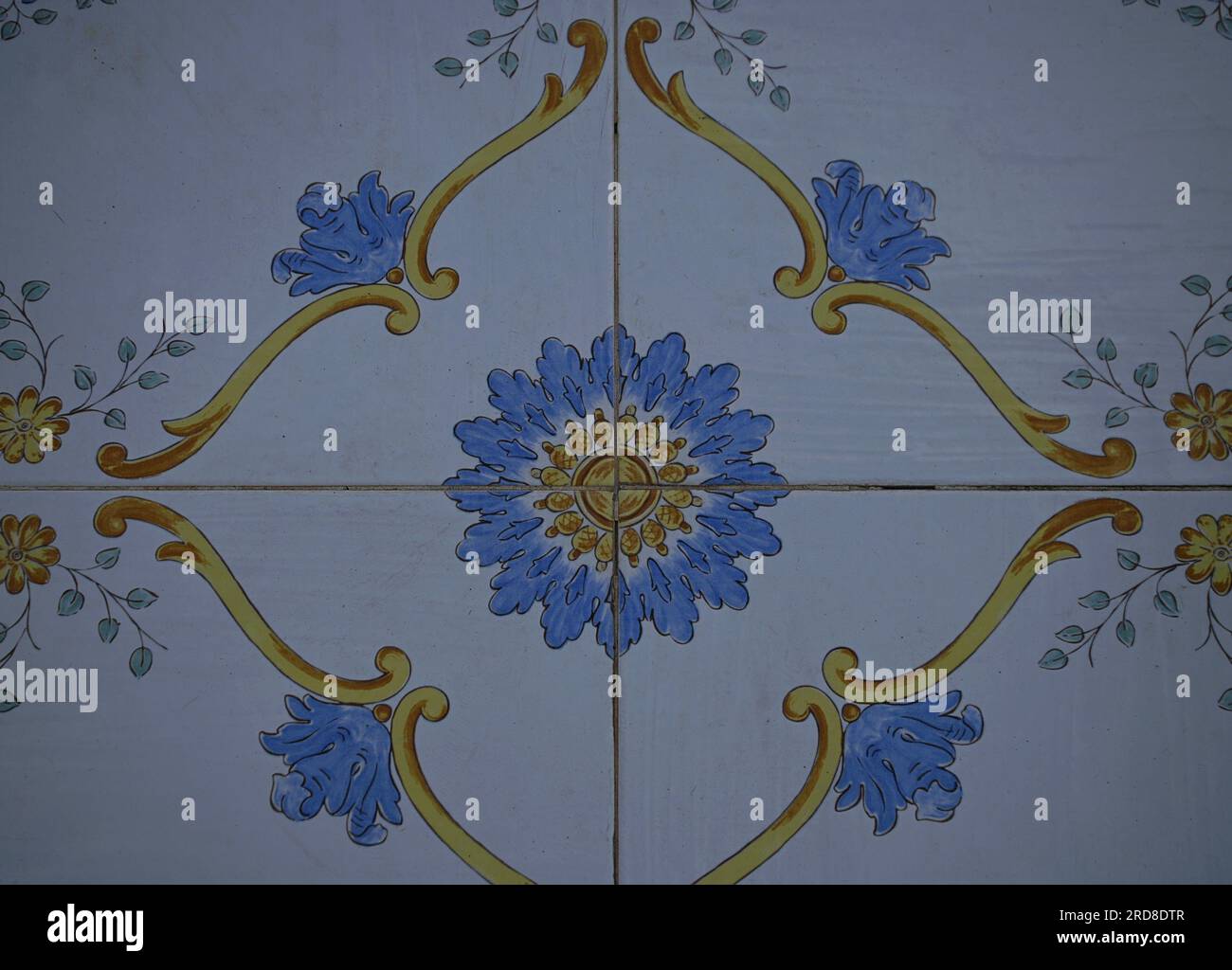 Authentic Sicilian Caltagirone glazed ceramic tiles Stock Photo - Alamy