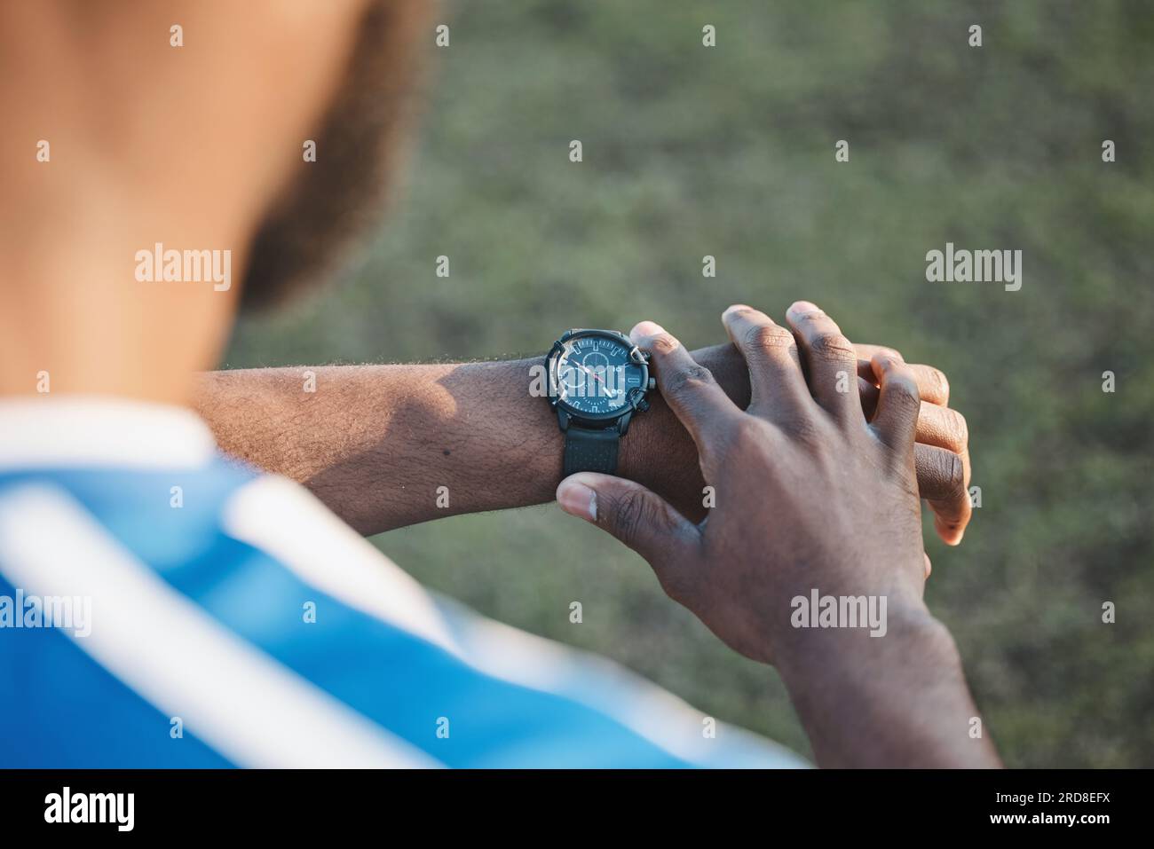 Soccer heart monitor hi-res stock photography and images - Alamy