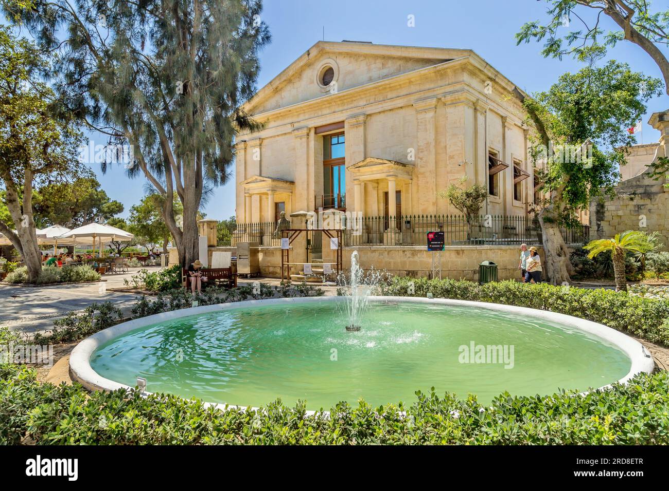 Upper Barrakka Gardens, with the Malta Stock Exchange behind the ...