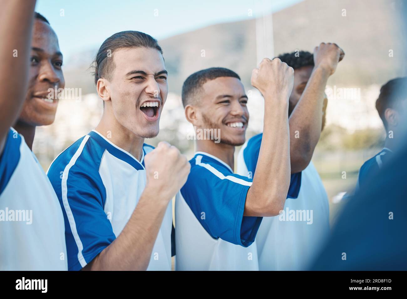 Celebration winners team group football hi-res stock photography and ...