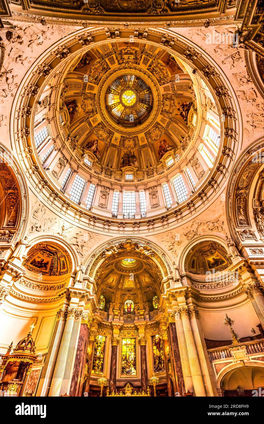 Altar Stained Glass Berlin Cathedral Berliner Dom Berlin Germany ...