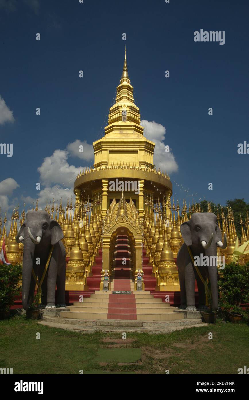 The Great Stupa 500 parts is "Phra Maha Rattana Loha Jedi Sri Sasana ...