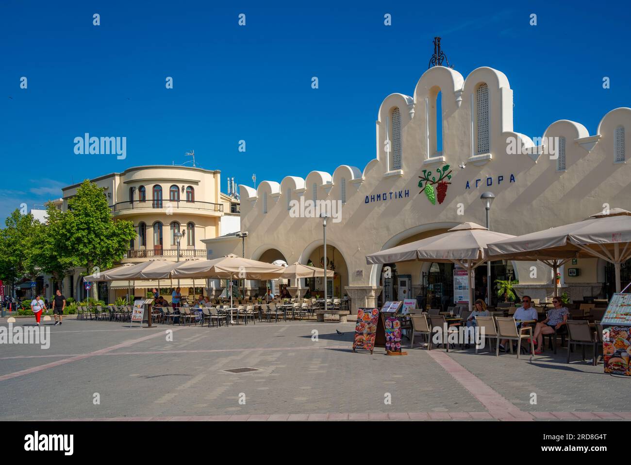 Central market square hi-res stock photography and images - Alamy