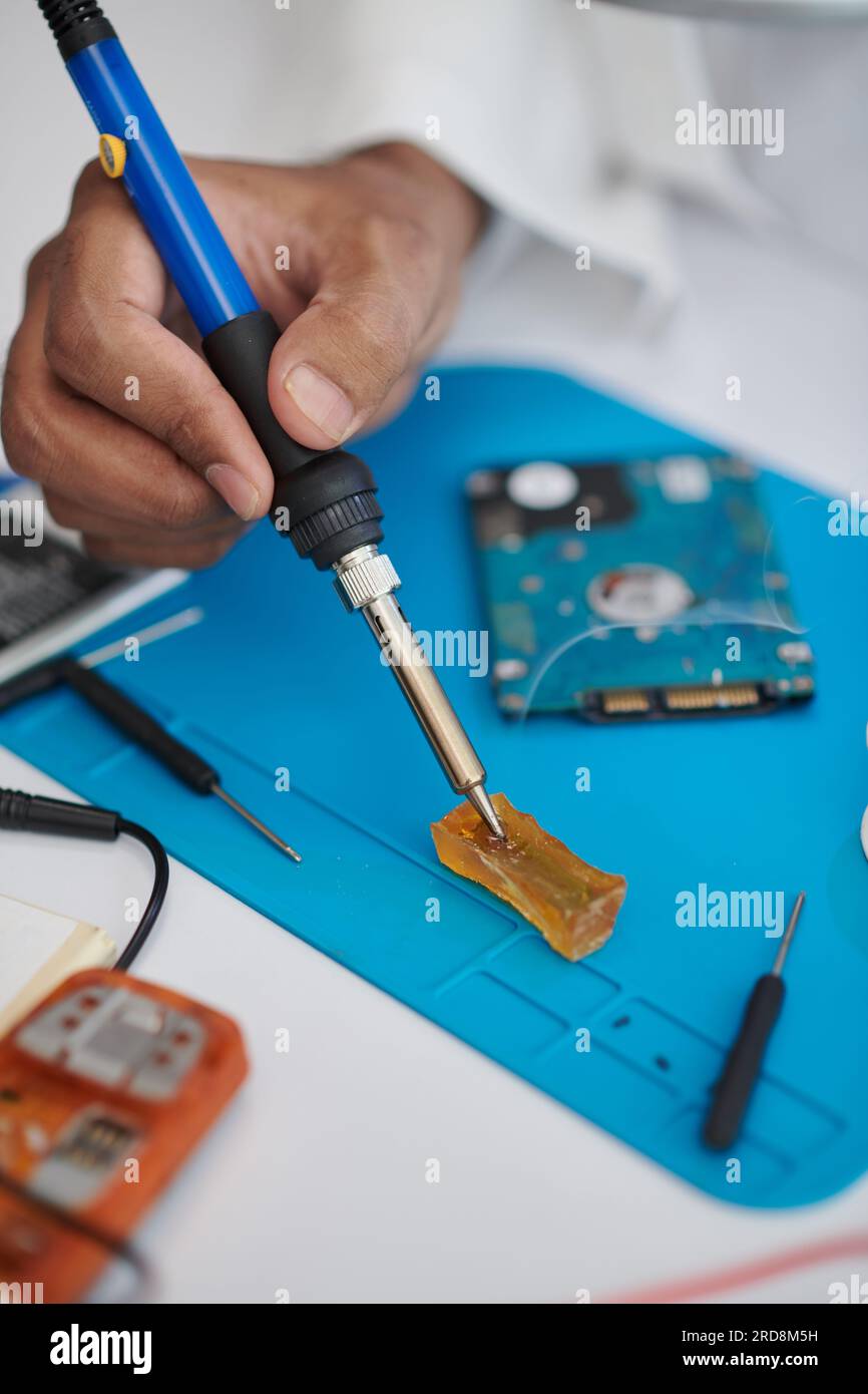 Solder flux hi-res stock photography and images - Alamy