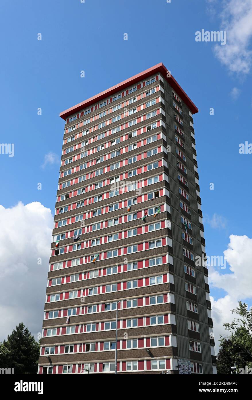 Belfast divis tower the troubles hi-res stock photography and images ...