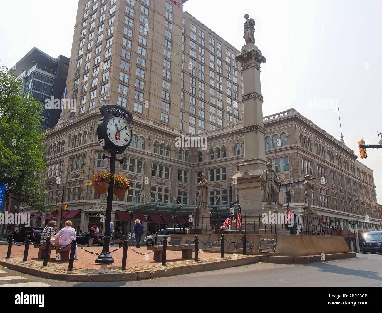 Soldiers and Sailors Memorial at Penn Square in Lancaster, Pennsylvania ...