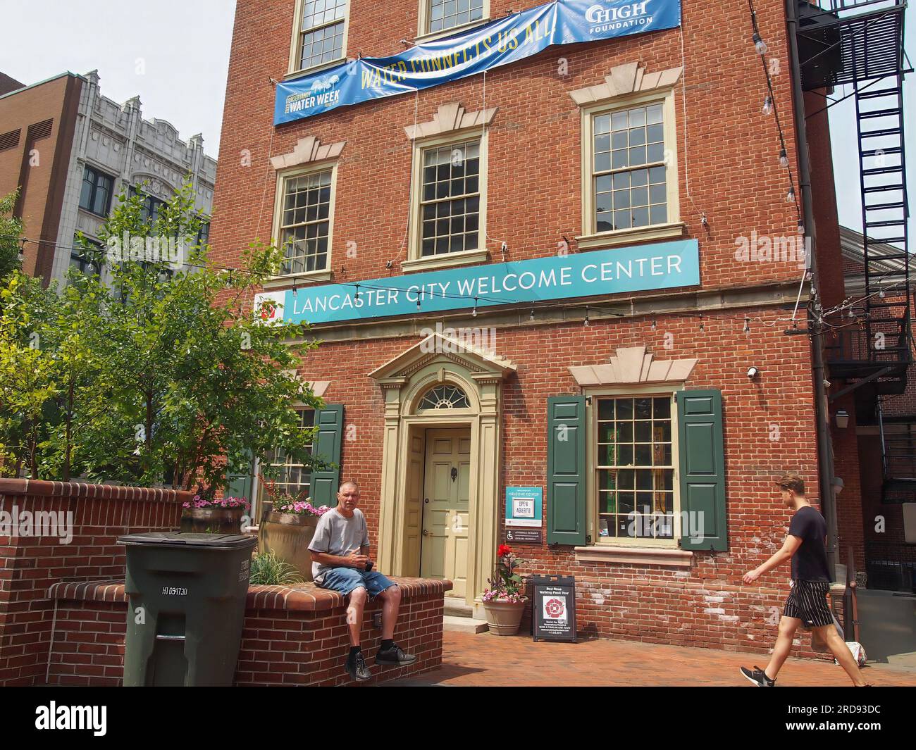 Lancaster welcome center hi-res stock photography and images - Alamy