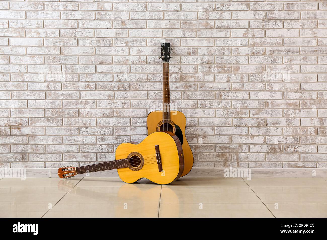 Two guitars hi-res stock photography and images - Alamy