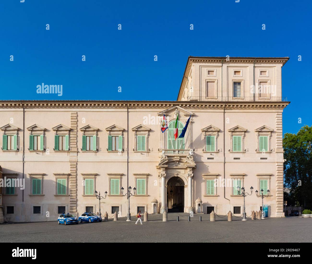 The Quirinal Palace, Palazzo del Quirinale) in Piazza del Quirinale ...
