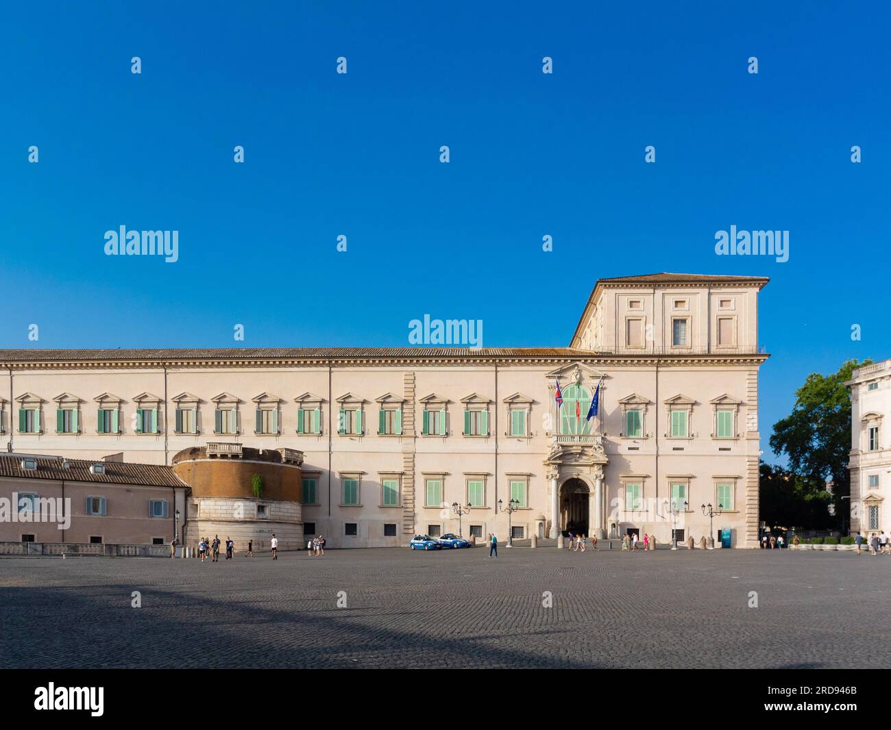 The Quirinal Palace, Palazzo del Quirinale) in Piazza del Quirinale ...