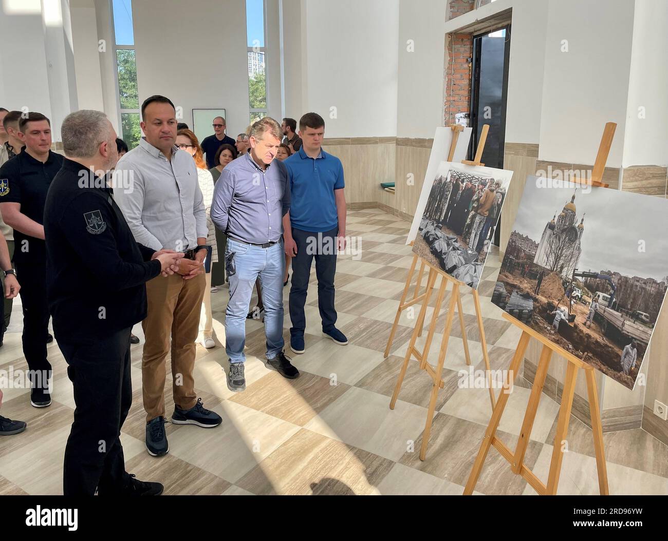 Bucha mass grave hi-res stock photography and images - Alamy