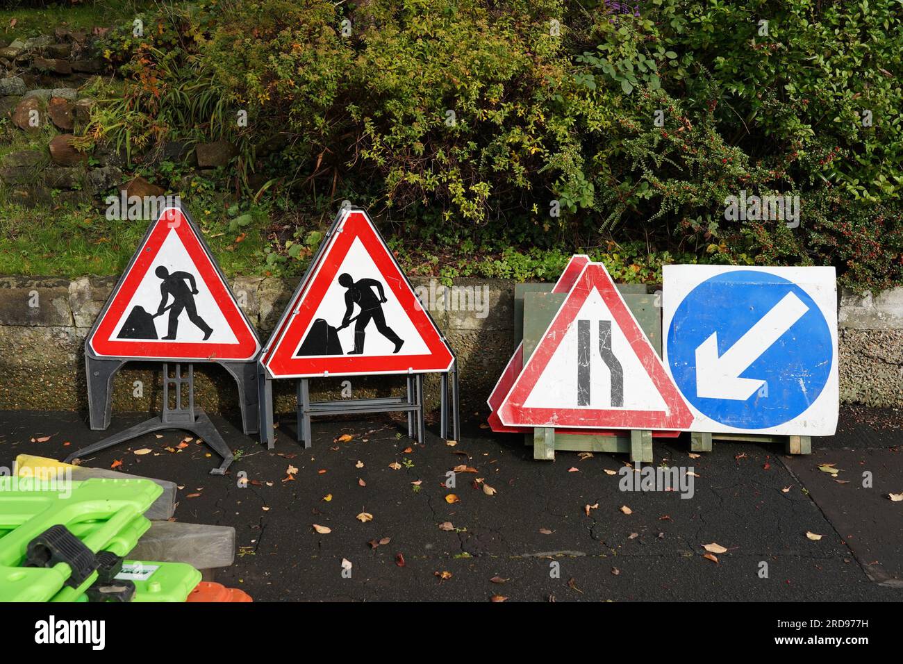road works signs on srtreet Stock Photo - Alamy road works signs on srtreet Stock Photo - Alamy
