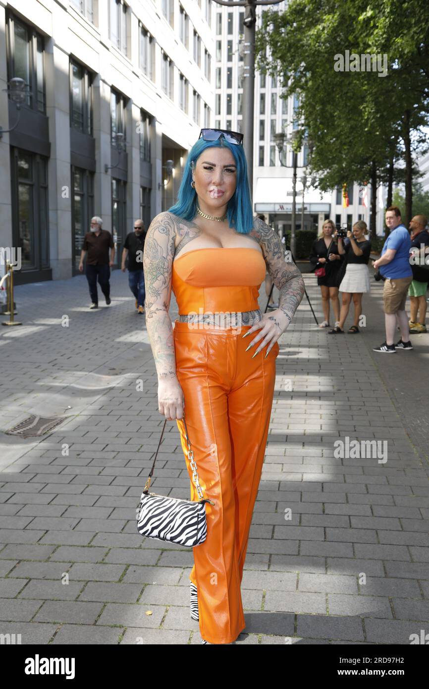 Kate Merlan beim Mates Date Influencer Event auf der Berlin Fashion ...