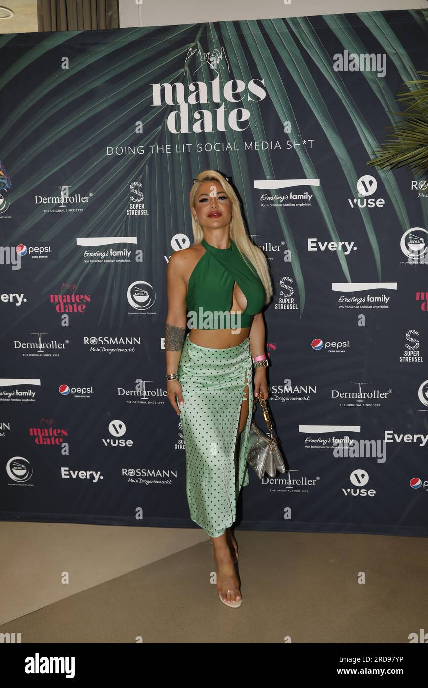 Sanja Alena beim Mates Date Influencer Event auf der Berlin Fashion ...