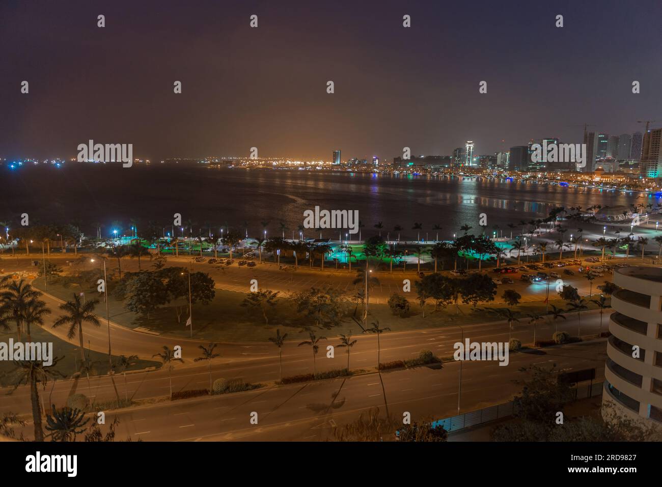 Luanda angola africa skyline hi-res stock photography and images - Alamy