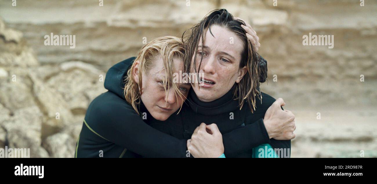 THE DIVE, from left: Louisa Krause, Sophie Lowe, 2023. © RLJE Films ...