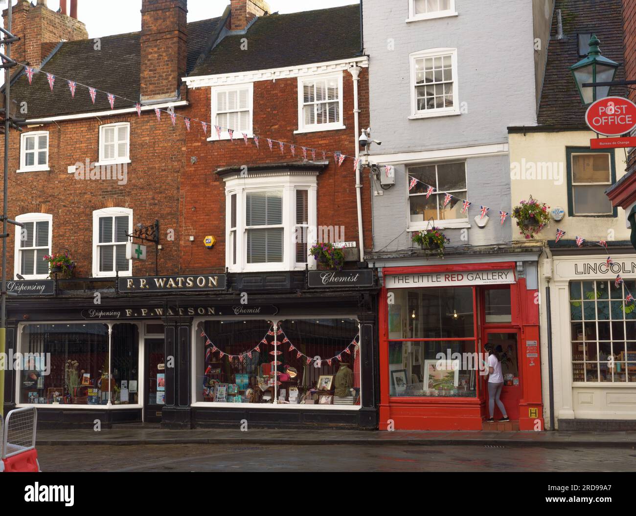 Independent shops, F.P Watson (dispensary) and The Little Red Gallery ...