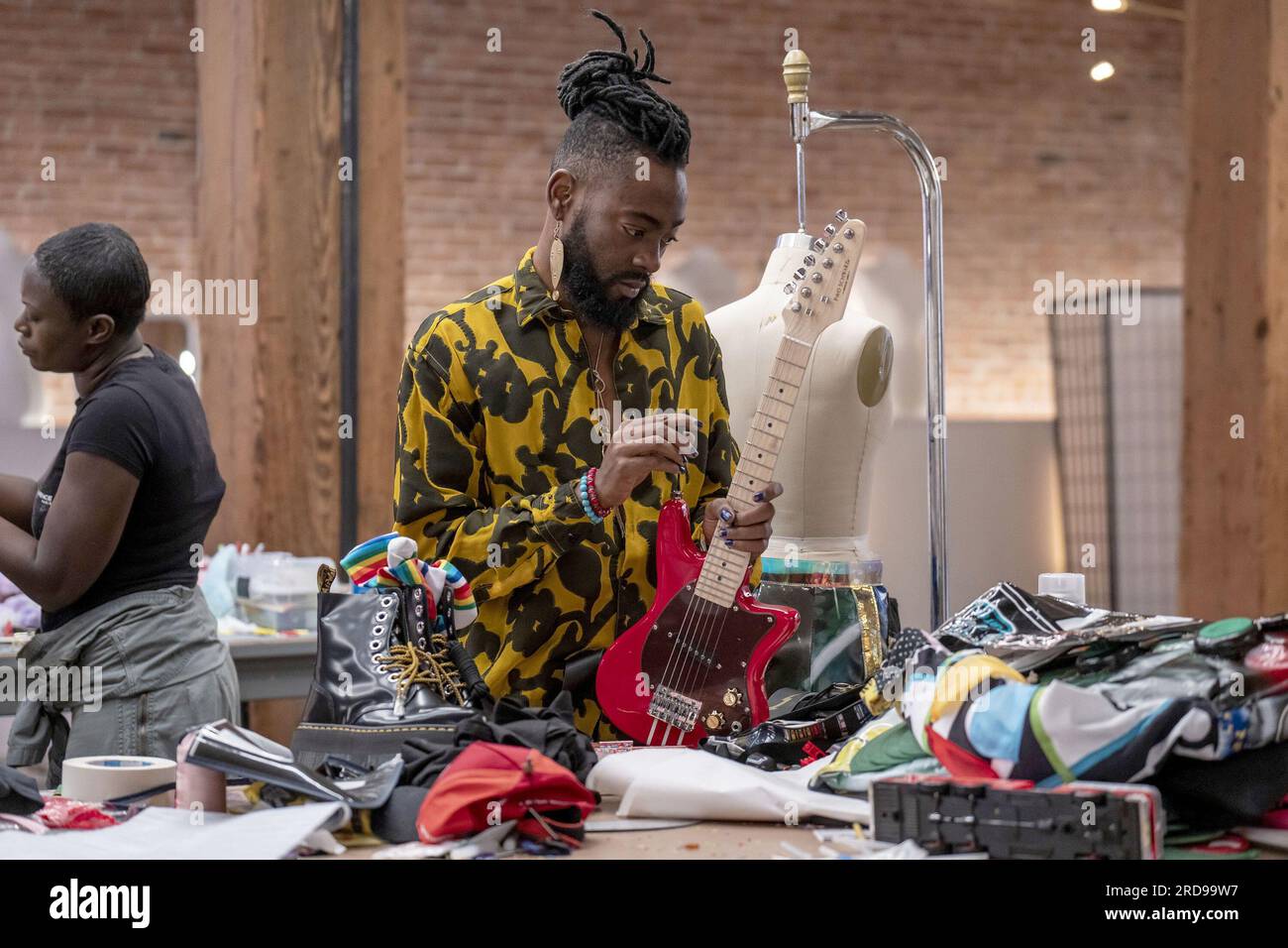 PROJECT RUNWAY, from left: Contestants Laurence Basse, Prajje Oscar ...