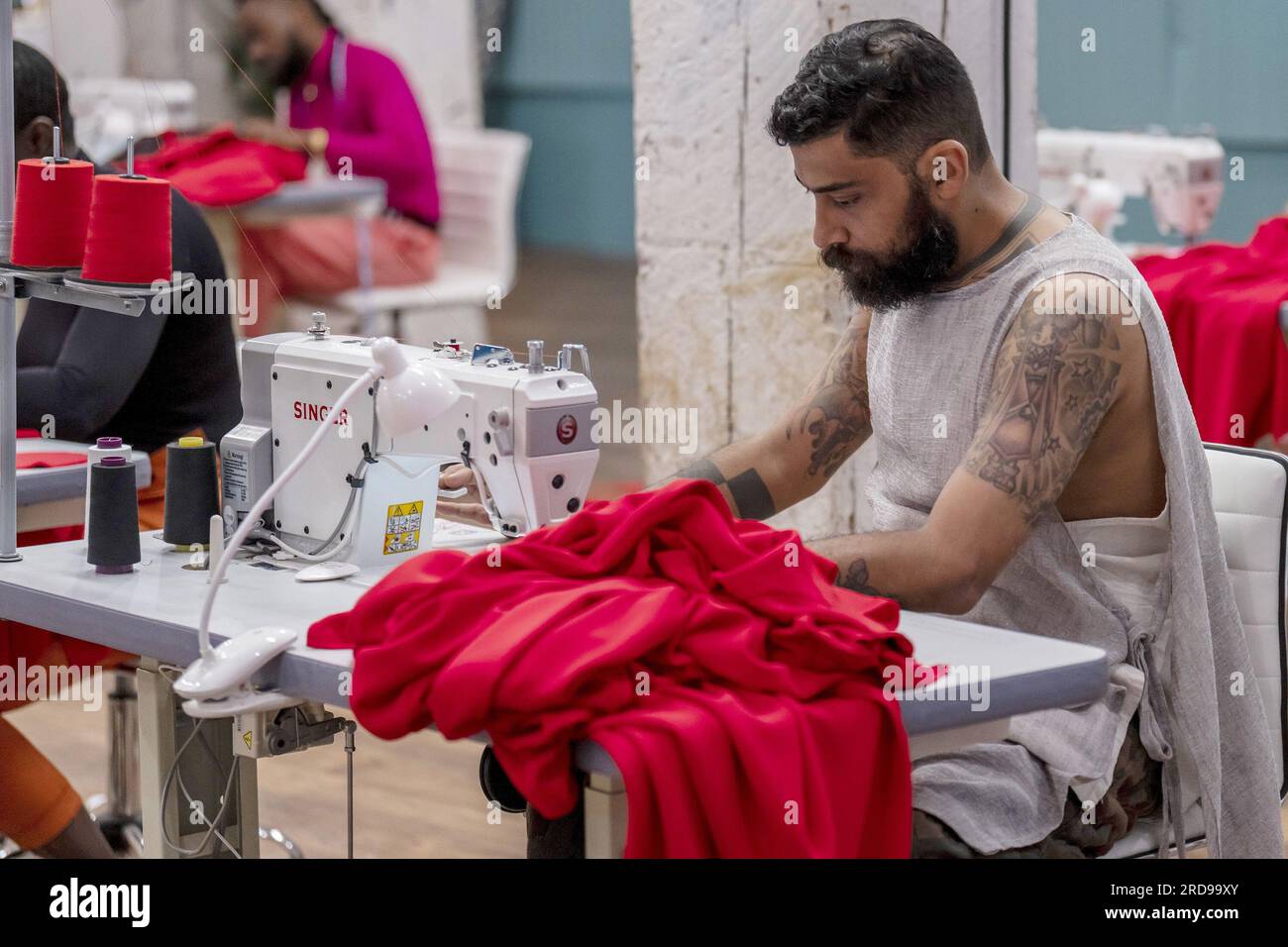 PROJECT RUNWAY, contestant Fabio Costa, Seeing Red', (Season 20, ep ...