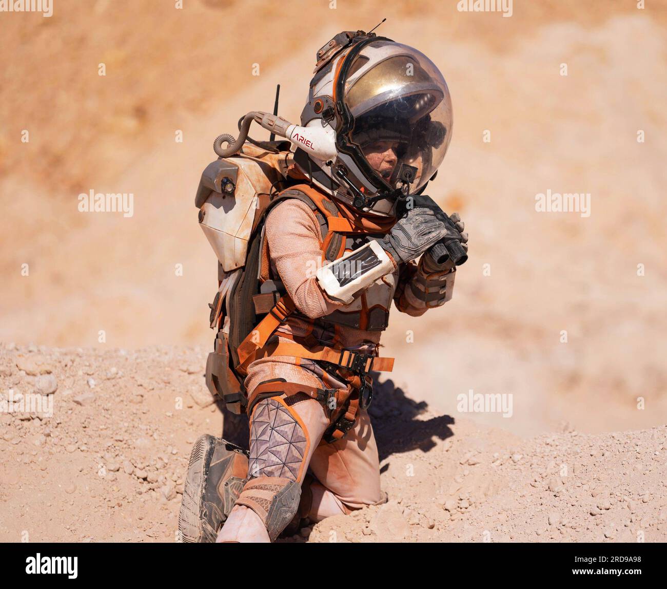 STARS ON MARS, Ariel Winter, 'Resupply Mission', (Season 1, ep. 105 ...