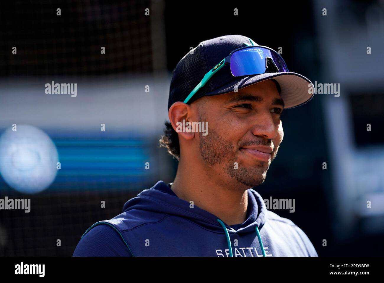 Seattle Mariners second baseman Jose Caballero prepares to take batting ...