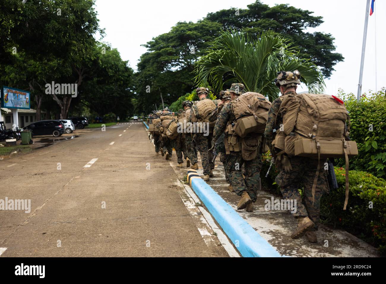 U.S. Marines with 2nd Battalion, 5th Marine Regiment, 1st Marine ...