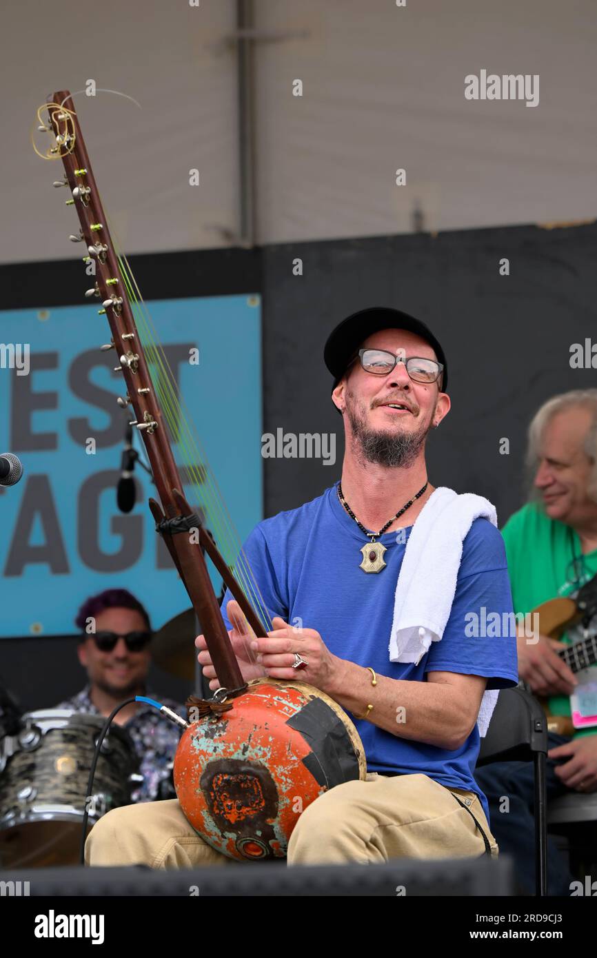 Kamel ngoni hi-res stock photography and images - Alamy