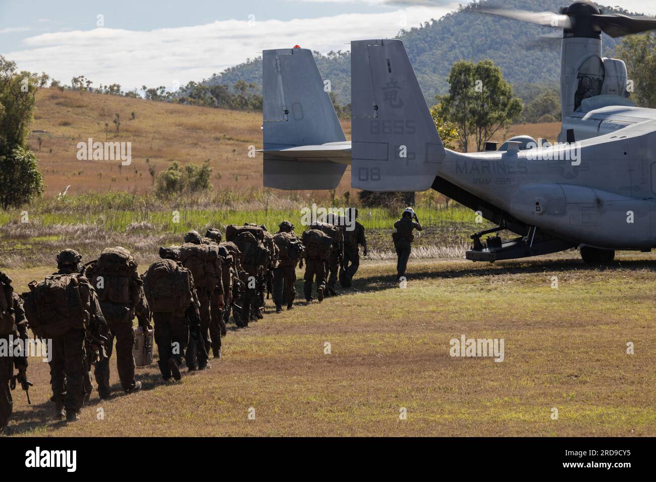 U.S. Marines with Battalion Landing Team 2/1, 31st Marine Expeditionary ...
