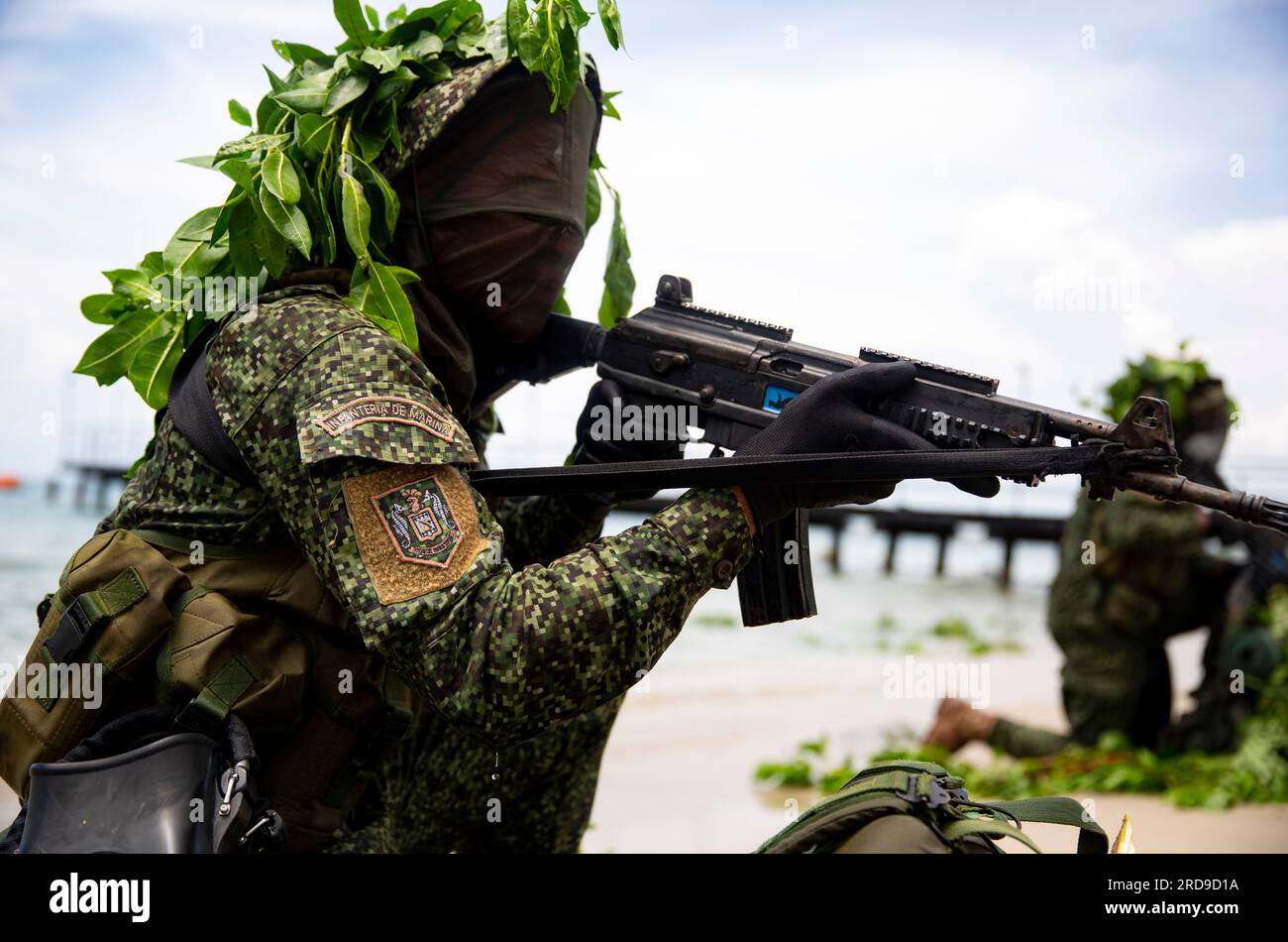 Colombian Marines demonstrate their amphibious capabilities during ...
