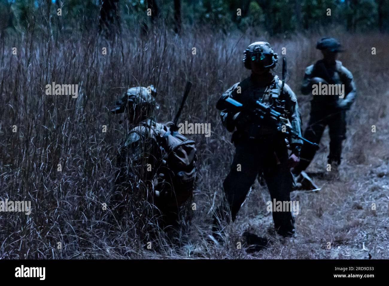 U.S. Marines with Battalion Landing Team 2/1, 31st Marine Expeditionary ...