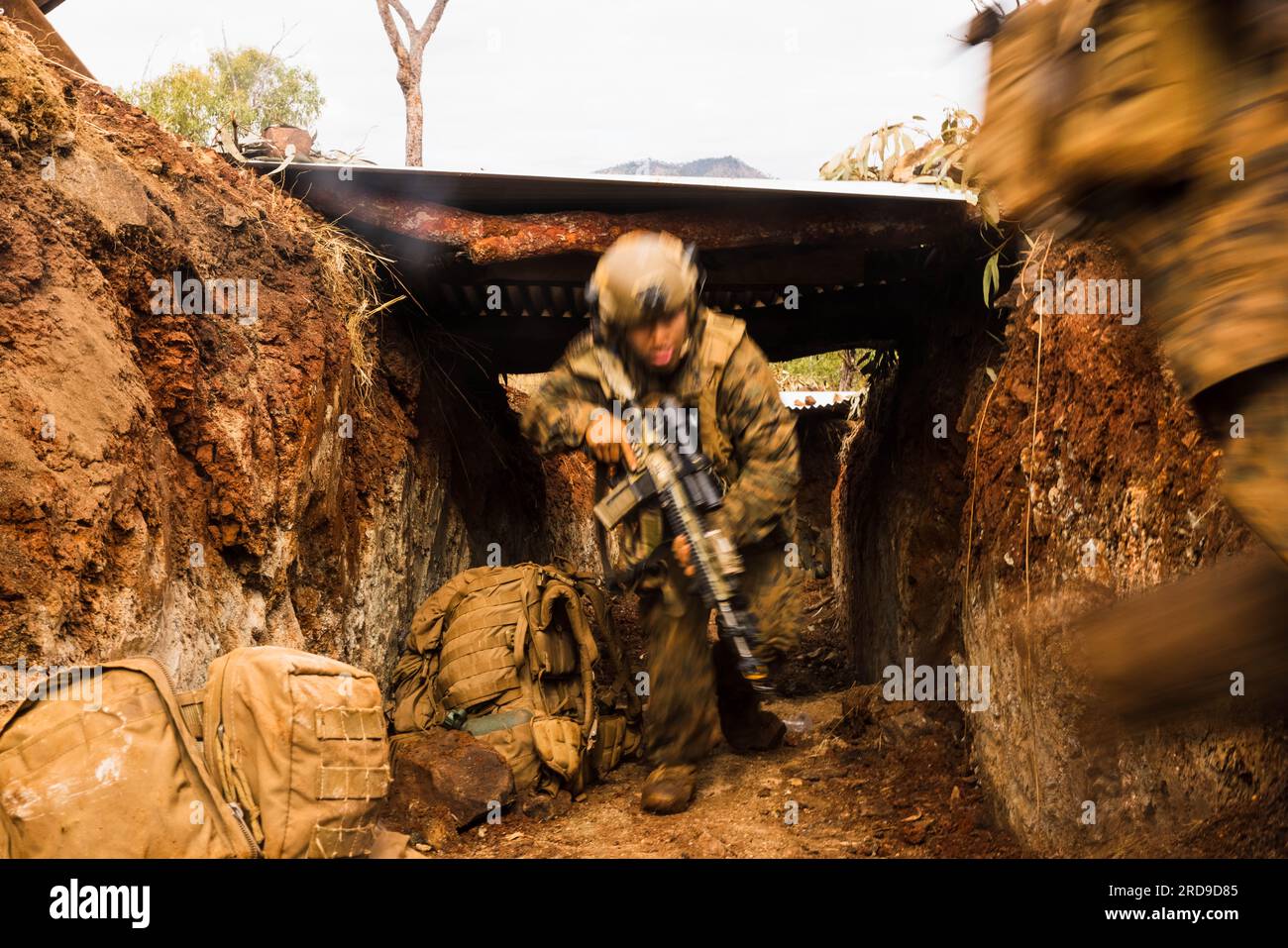 U.S. Marines with Lima Co., 3rd Battalion, 1st Marine Regiment ...