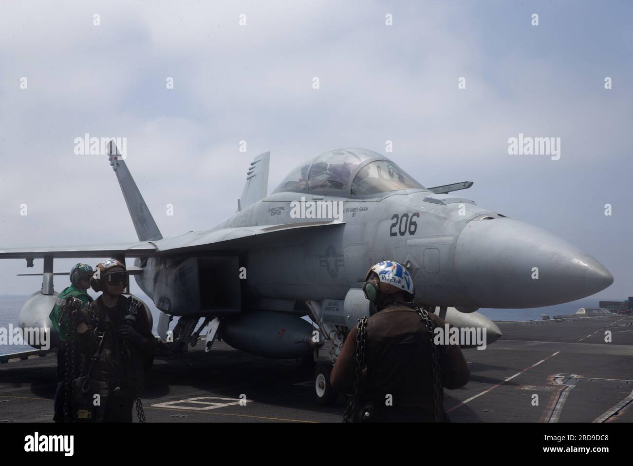Sailors assigned to the "Blacklions" of Strike Fighter Squadron (VFA ...