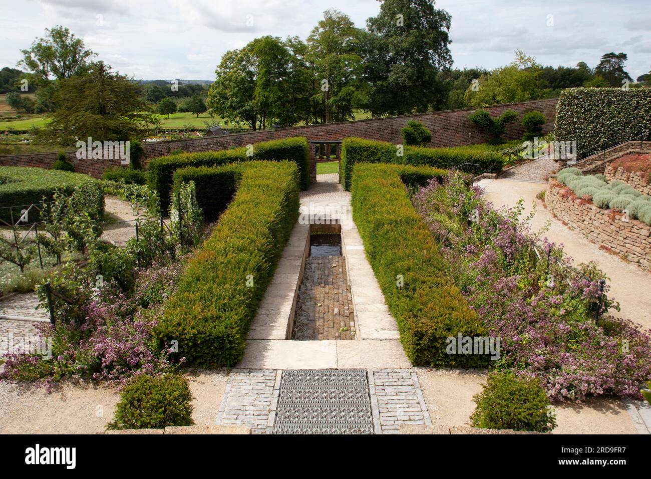 Parabola at The Newt, Bruton/Castle Cary Somerset Stock Photo - Alamy