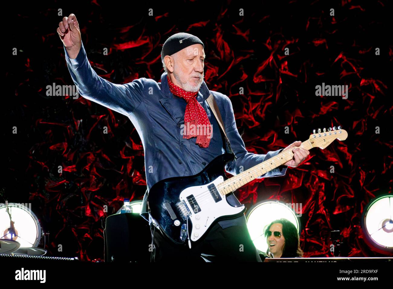 Cricket fans anthem hi-res stock photography and images - Alamy