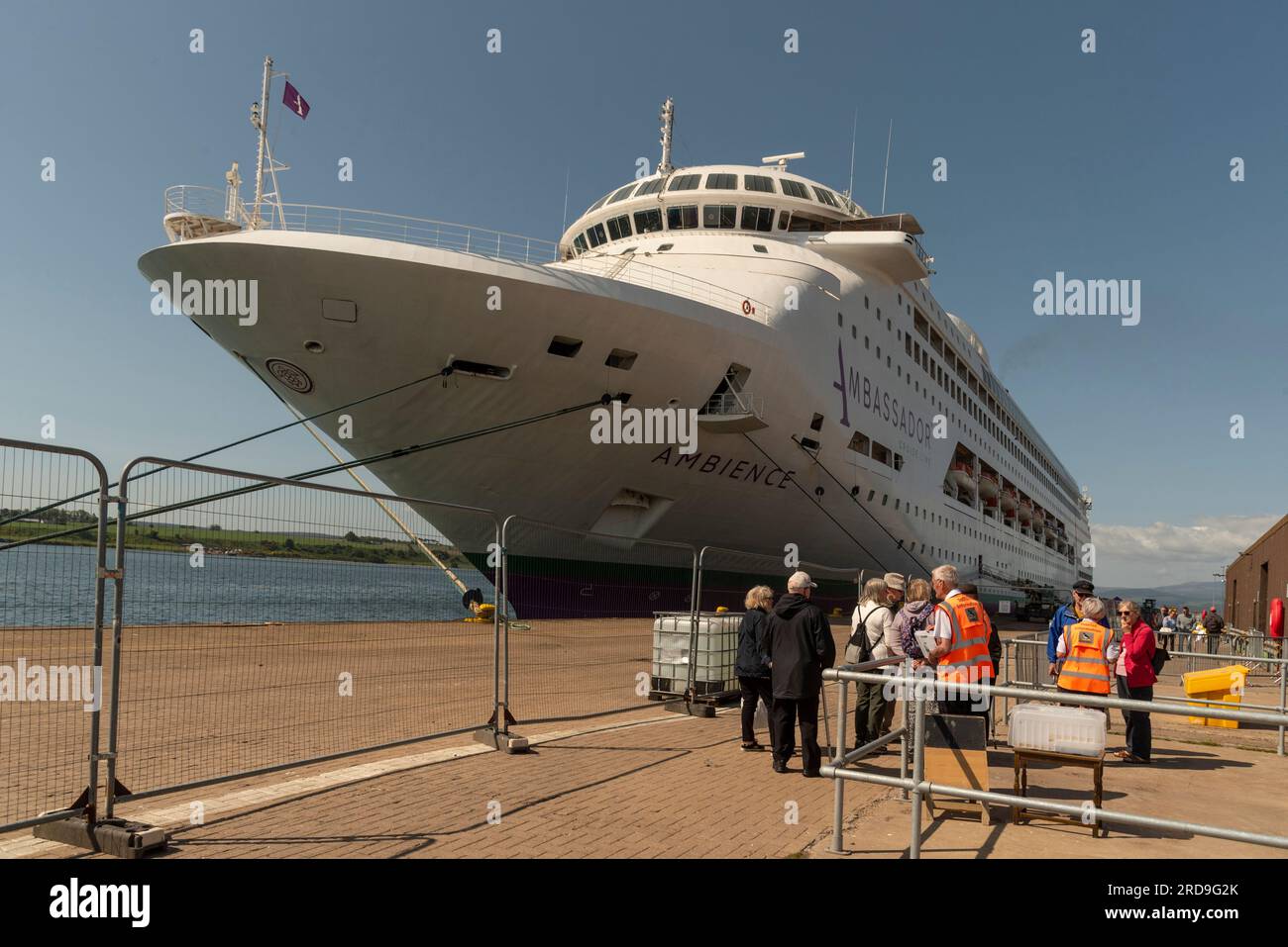 Invergordon, Scotland, UK. 3 June 2023. Cruise ship passengers going ...